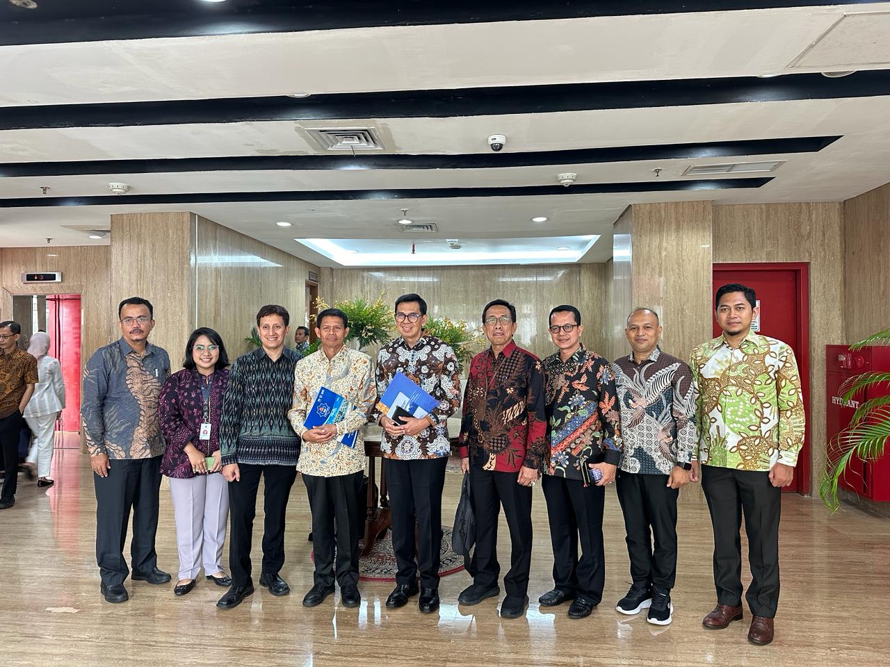 UTU Tanda Tangani MoU dengan BSKLN Kemenlu RI - Universitas Teuku Umar